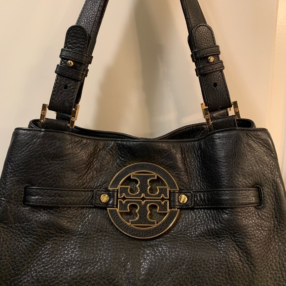 Tory Burch | Bags | Authentic Tory Burch Amanda Tote Bag | Poshmark